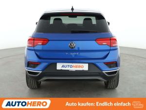 Blue Volkswagen T-Roc 2021 in Kaunas, with an engine capacity of 1.50 L and mileage of 29 thousand km for 28261 €, photo 5 on AUTOMOTO.COM.LV
