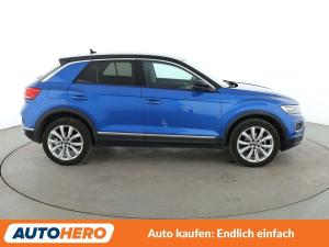 Blue Volkswagen T-Roc 2021 in Kaunas, with an engine capacity of 1.50 L and mileage of 29 thousand km for 28261 €, photo 7 on AUTOMOTO.COM.LV