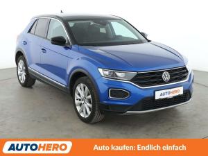 Blue Volkswagen T-Roc 2021 in Kaunas, with an engine capacity of 1.50 L and mileage of 29 thousand km for 28261 €, photo 8 on AUTOMOTO.COM.LV