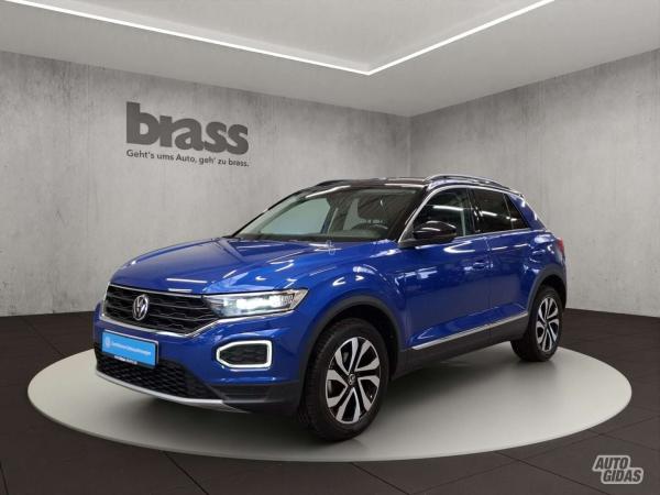 Zils Volkswagen T-Roc 2021 Kauņa, ar dzinēja tilpumu 1.50 L un nobraukumu 25 tūkst. km par 25784 €, foto 1 vietnē AUTOMOTO.COM.LV
