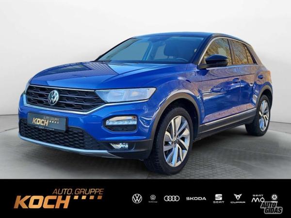 Blue Volkswagen T-Roc 2021 in Kaunas, with an engine capacity of 1.50 L and mileage of 87 thousand km for 24388 €, photo 1 on AUTOMOTO.COM.LV