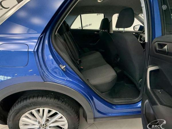 Zils Volkswagen T-Roc 2021 Viļņa, ar dzinēja tilpumu 1.50 L un nobraukumu 183 tūkst. km par 12500 €, foto 10 vietnē AUTOMOTO.COM.LV