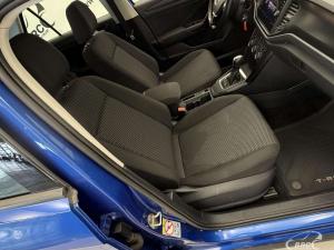 Blue Volkswagen T-Roc 2021 in Vilnius, with an engine capacity of 1.50 L and mileage of 183 thousand km for 12500 €, photo 7 on AUTOMOTO.COM.LV
