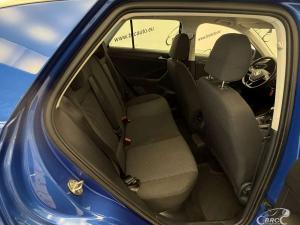 Blue Volkswagen T-Roc 2021 in Vilnius, with an engine capacity of 1.50 L and mileage of 183 thousand km for 12500 €, photo 12 on AUTOMOTO.COM.LV