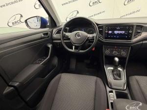 Blue Volkswagen T-Roc 2021 in Vilnius, with an engine capacity of 1.50 L and mileage of 183 thousand km for 12500 €, photo 15 on AUTOMOTO.COM.LV