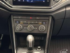 Blue Volkswagen T-Roc 2021 in Vilnius, with an engine capacity of 1.50 L and mileage of 183 thousand km for 12500 €, photo 18 on AUTOMOTO.COM.LV