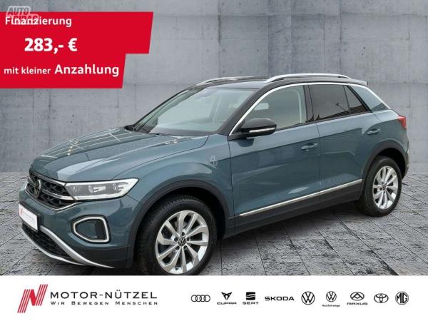Blue Volkswagen T-Roc 2022 in Kaunas, with an engine capacity of 1.50 L and mileage of 65 thousand km for 27385 €, photo 1 on AUTOMOTO.COM.LV