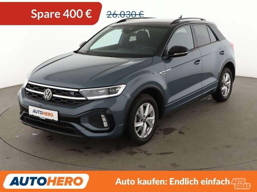 Blue Volkswagen T-Roc 2022 in Kaunas, with an engine capacity of 1.50 L and mileage of 35 thousand km for 28199 €, photo 1 on AUTOMOTO.COM.LV