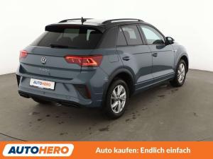 Blue Volkswagen T-Roc 2022 in Kaunas, with an engine capacity of 1.50 L and mileage of 35 thousand km for 28199 €, photo 6 on AUTOMOTO.COM.LV