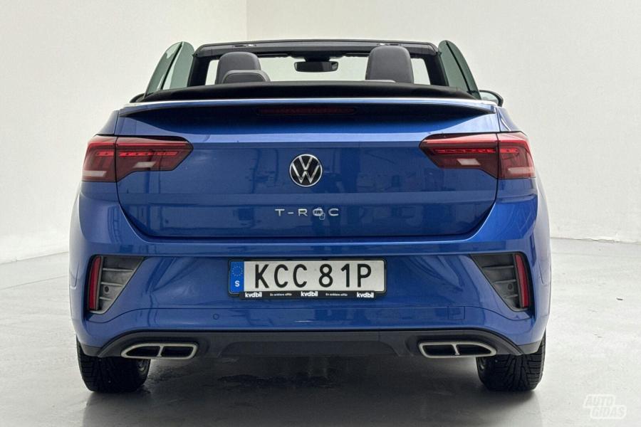 Blue Volkswagen T-Roc 2022 in Kaunas, with an engine capacity of 0.00 L and mileage of 26 thousand km for 24796 €, photo 5 on AUTOMOTO.COM.LV
