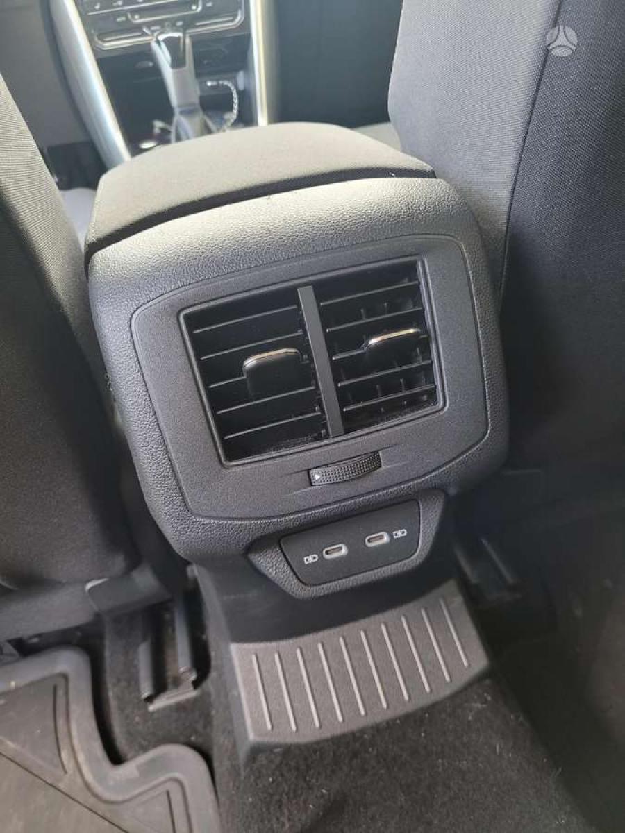 Zils Volkswagen T-Roc 2022 Pasvalys, ar dzinēja tilpumu 1.50 L un nobraukumu 50 tūkst. km par 22900 €, foto 12 vietnē AUTOMOTO.COM.LV