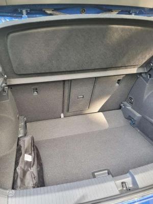 Zils Volkswagen T-Roc 2022 Pasvalys, ar dzinēja tilpumu 1.50 L un nobraukumu 50 tūkst. km par 22900 €, foto 14 vietnē AUTOMOTO.COM.LV