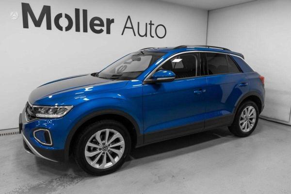 Blue Volkswagen T-Roc 2024 in Vilnius, with an engine capacity of 1.50 L and mileage of 53 thousand km for 23900 €, photo 2 on AUTOMOTO.COM.LV