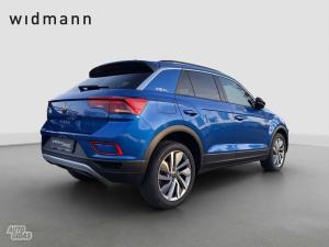 Zils Volkswagen T-Roc 2025 Kauņa, ar dzinēja tilpumu 2.00 L un nobraukumu 18 tūkst. km par 29019 €, foto 3 vietnē AUTOMOTO.COM.LV