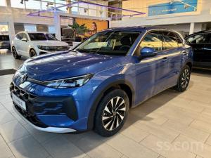 Zils Volkswagen T-Roc 2026 Valmiera, ar dzinēja tilpumu 1.50 L un nobraukumu 7 tūkst. km par 35900 €, foto  vietnē AUTOMOTO.COM.LV