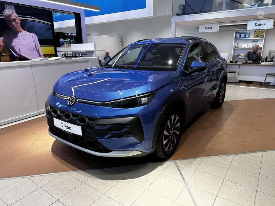 Blue Volkswagen T-Roc 2026 in Panevezys, with an engine capacity of 1.50 L and mileage of 0 thousand km for 32400 €, photo 1 on AUTOMOTO.COM.LV