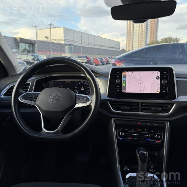Zils Volkswagen T-Roc 2022 Rīga, ar dzinēja tilpumu 1.50 L un nobraukumu 79 tūkst. km par 22490 €, foto 8 vietnē AUTOMOTO.COM.LV