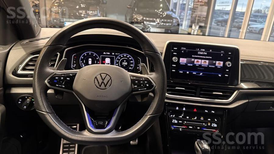 Zils Volkswagen T-Roc 2023 Rīga, ar dzinēja tilpumu 2.00 L un nobraukumu 43 tūkst. km par 29990 €, foto 15 vietnē AUTOMOTO.COM.LV
