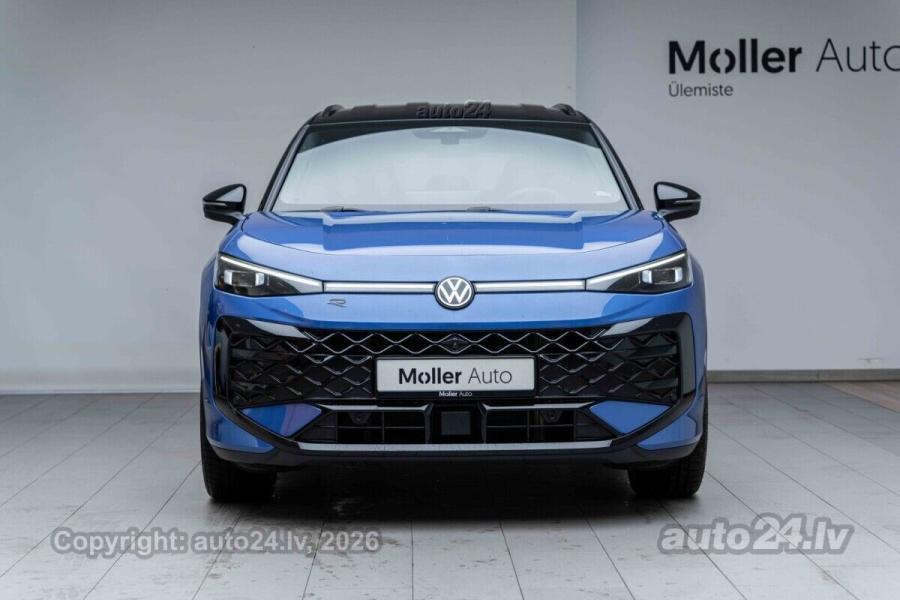 Zils Volkswagen T-Roc 2026 Tallina, ar dzinēja tilpumu 1.50 L un nobraukumu 3 tūkst. km par 36900 €, foto 5 vietnē AUTOMOTO.COM.LV