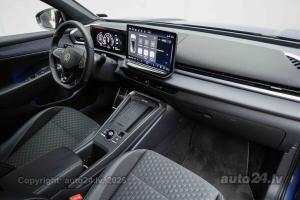 Zils Volkswagen T-Roc 2026 Tallina, ar dzinēja tilpumu 1.50 L un nobraukumu 3 tūkst. km par 36900 €, foto 9 vietnē AUTOMOTO.COM.LV