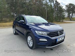 Zils Volkswagen T-Roc 2020 Rakvere, ar dzinēja tilpumu 2.00 L un nobraukumu 151 tūkst. km par 18300 €, foto 3 vietnē AUTOMOTO.COM.LV