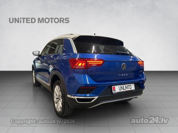 Zils Volkswagen T-Roc 2021 Tallina, ar dzinēja tilpumu 1.50 L un nobraukumu 79 tūkst. km par 19900 €, foto 4 vietnē AUTOMOTO.COM.LV