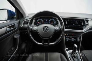 Zils Volkswagen T-Roc 2021 Tallina, ar dzinēja tilpumu 1.50 L un nobraukumu 76 tūkst. km par 21300 €, foto 11 vietnē AUTOMOTO.COM.LV