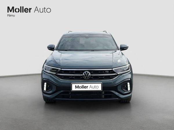 Zils Volkswagen T-Roc 2023 Pērnava, ar dzinēja tilpumu 1.50 L un nobraukumu 27 tūkst. km par 27900 €, foto 3 vietnē AUTOMOTO.COM.LV
