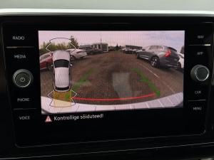 Zils Volkswagen T-Roc 2023 Pērnava, ar dzinēja tilpumu 1.50 L un nobraukumu 27 tūkst. km par 27900 €, foto 15 vietnē AUTOMOTO.COM.LV