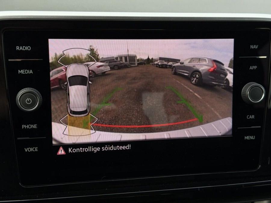 Zils Volkswagen T-Roc 2023 Pērnava, ar dzinēja tilpumu 1.50 L un nobraukumu 27 tūkst. km par 27900 €, foto 15 vietnē AUTOMOTO.COM.LV
