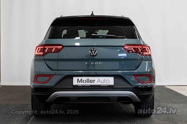 Zils Volkswagen T-Roc 2023 Tallina, ar dzinēja tilpumu 1.50 L un nobraukumu 40 tūkst. km par 26900 €, foto 6 vietnē AUTOMOTO.COM.LV