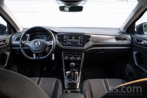 Brūns Volkswagen T-Roc 2018 Rīga, ar dzinēja tilpumu 1.50 L un nobraukumu 95 tūkst. km par 16500 €, foto 7 vietnē AUTOMOTO.COM.LV