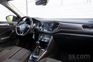 Brūns Volkswagen T-Roc 2018 Rīga, ar dzinēja tilpumu 1.50 L un nobraukumu 95 tūkst. km par 16500 €, foto 8 vietnē AUTOMOTO.COM.LV