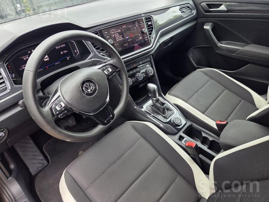 Brūns Volkswagen T-Roc 2018 Jelgava, ar dzinēja tilpumu 2.00 L un nobraukumu 0 tūkst. km par 14900 €, foto 11 vietnē AUTOMOTO.COM.LV
