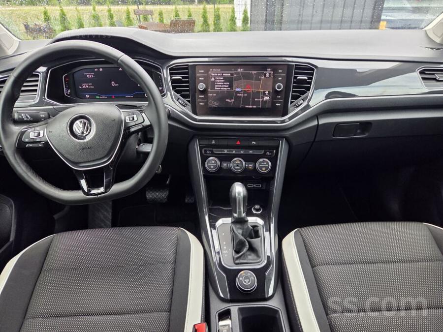 Brūns Volkswagen T-Roc 2018 Jelgava, ar dzinēja tilpumu 2.00 L un nobraukumu 0 tūkst. km par 14900 €, foto 14 vietnē AUTOMOTO.COM.LV