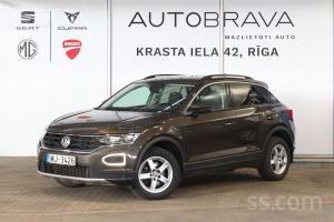 Brūns Volkswagen T-Roc 2020 Rīga, ar dzinēja tilpumu 2.00 L un nobraukumu 65 tūkst. km par 19490 €, foto  vietnē AUTOMOTO.COM.LV