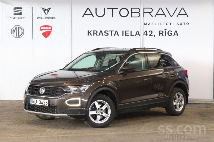 Brūns Volkswagen T-Roc 2020 Rīga, ar dzinēja tilpumu 2.00 L un nobraukumu 65 tūkst. km par 19490 €, foto 1 vietnē AUTOMOTO.COM.LV