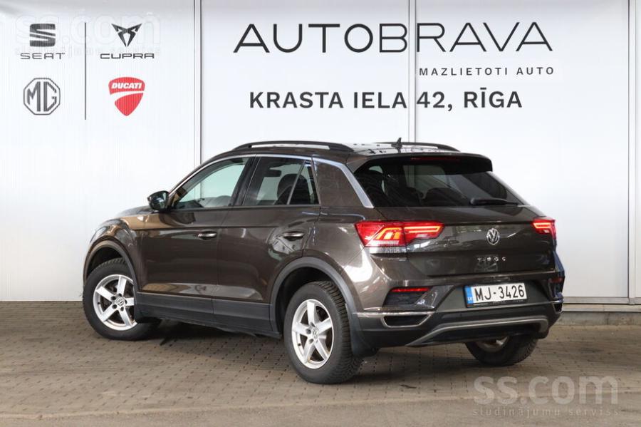 Brūns Volkswagen T-Roc 2020 Rīga, ar dzinēja tilpumu 2.00 L un nobraukumu 65 tūkst. km par 19490 €, foto 9 vietnē AUTOMOTO.COM.LV