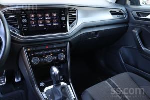 Brūns Volkswagen T-Roc 2020 Rīga, ar dzinēja tilpumu 2.00 L un nobraukumu 65 tūkst. km par 19490 €, foto 13 vietnē AUTOMOTO.COM.LV