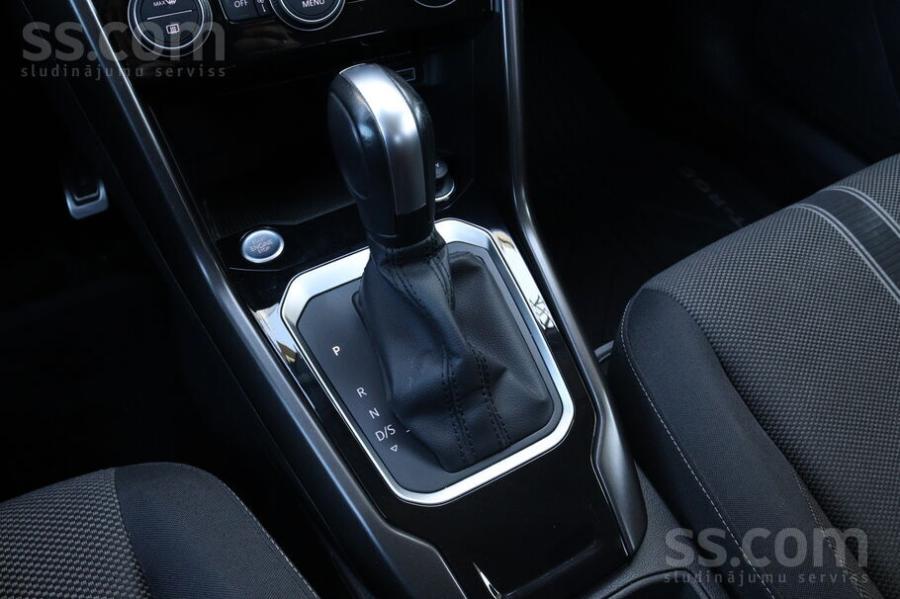 Brūns Volkswagen T-Roc 2020 Rīga, ar dzinēja tilpumu 2.00 L un nobraukumu 65 tūkst. km par 19490 €, foto 26 vietnē AUTOMOTO.COM.LV
