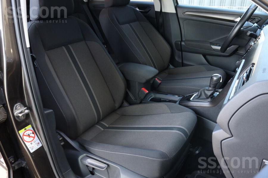 Brūns Volkswagen T-Roc 2020 Rīga, ar dzinēja tilpumu 2.00 L un nobraukumu 65 tūkst. km par 19490 €, foto 30 vietnē AUTOMOTO.COM.LV