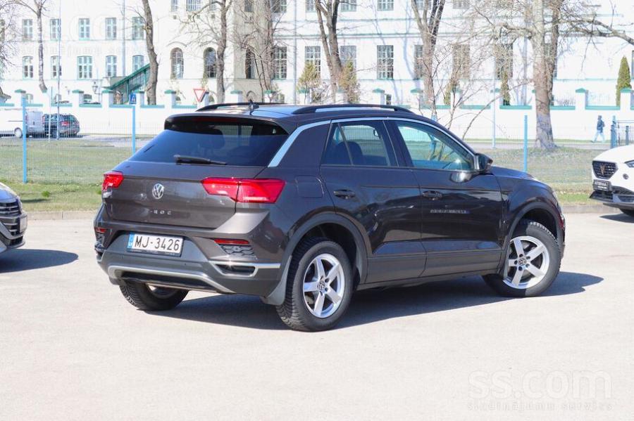 Brūns Volkswagen T-Roc 2020 Rīga, ar dzinēja tilpumu 2.00 L un nobraukumu 65 tūkst. km par 19490 €, foto 33 vietnē AUTOMOTO.COM.LV