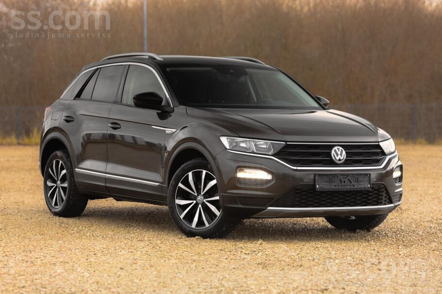 Brūns Volkswagen T-Roc 2018 Jelgava, ar dzinēja tilpumu 1.50 L un nobraukumu 320 tūkst. km par 14650 €, foto 1 vietnē AUTOMOTO.COM.LV