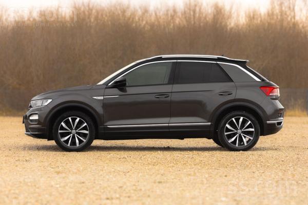 Brūns Volkswagen T-Roc 2018 Jelgava, ar dzinēja tilpumu 1.50 L un nobraukumu 320 tūkst. km par 13400 €, foto 5 vietnē AUTOMOTO.COM.LV