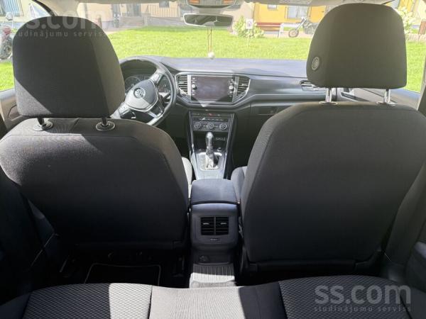 Brūns Volkswagen T-Roc 2018 Rīga, ar dzinēja tilpumu 1.50 L un nobraukumu 233 tūkst. km par 13850 €, foto 8 vietnē AUTOMOTO.COM.LV