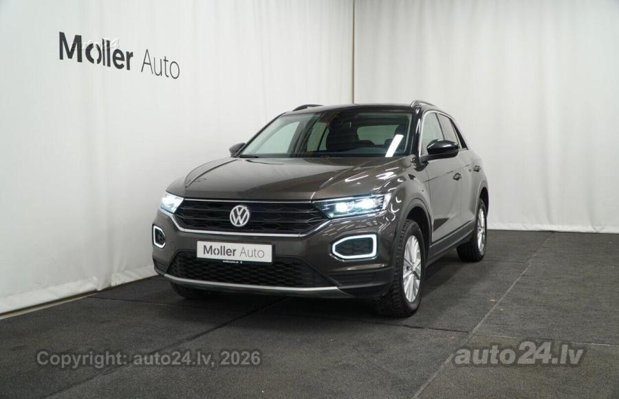 Brown Volkswagen T-Roc 2019 in Tallinn, with an engine capacity of 1.50 L and mileage of 130 thousand km for 17000 €, photo 2 on AUTOMOTO.COM.LV