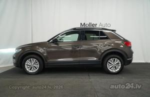 Brown Volkswagen T-Roc 2019 in Tallinn, with an engine capacity of 1.50 L and mileage of 130 thousand km for 17000 €, photo 3 on AUTOMOTO.COM.LV