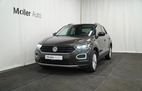 Brown Volkswagen T-Roc 2019 in Tallinn, with an engine capacity of 1.50 L and mileage of 130 thousand km for 17000 €, photo 2 on AUTOMOTO.COM.LV
