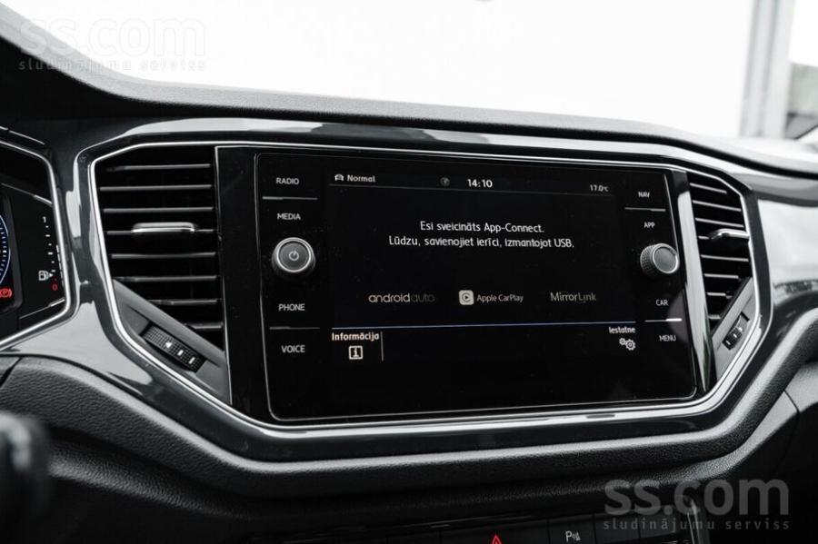 Volkswagen T-Roc 2018 in Riga, with an engine capacity of 2.00 L and mileage of 205 thousand km for 14950 €, photo 17 on AUTOMOTO.COM.LV