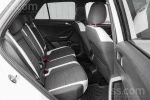 Volkswagen T-Roc 2018 Ogre, ar dzinēja tilpumu 2.00 L un nobraukumu 198 tūkst. km par 17700 €, foto 10 vietnē AUTOMOTO.COM.LV